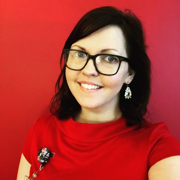 About Me – Fancy Librarian